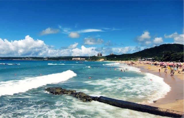 15 Best Taiwan Beaches - A Guide to Local Favorite Beaches